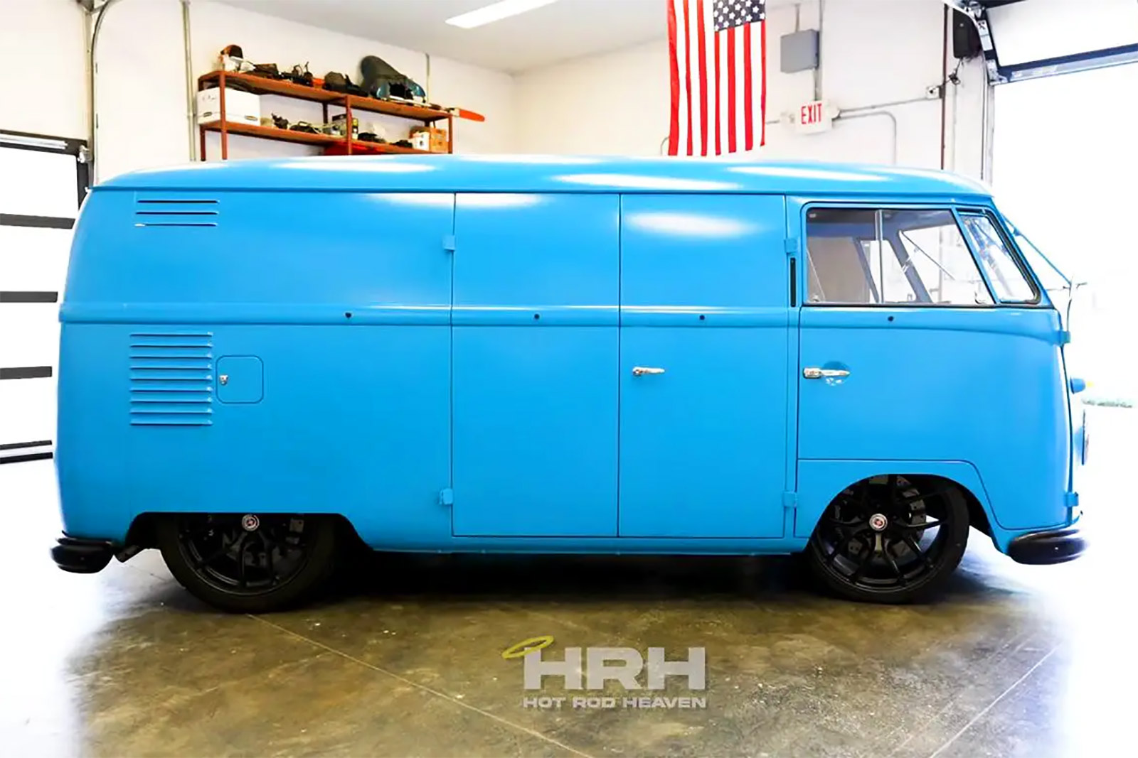 VW Bus mit V8 Motor – VW Custom Car von John Henn | SPEEDXDREAMS 2025